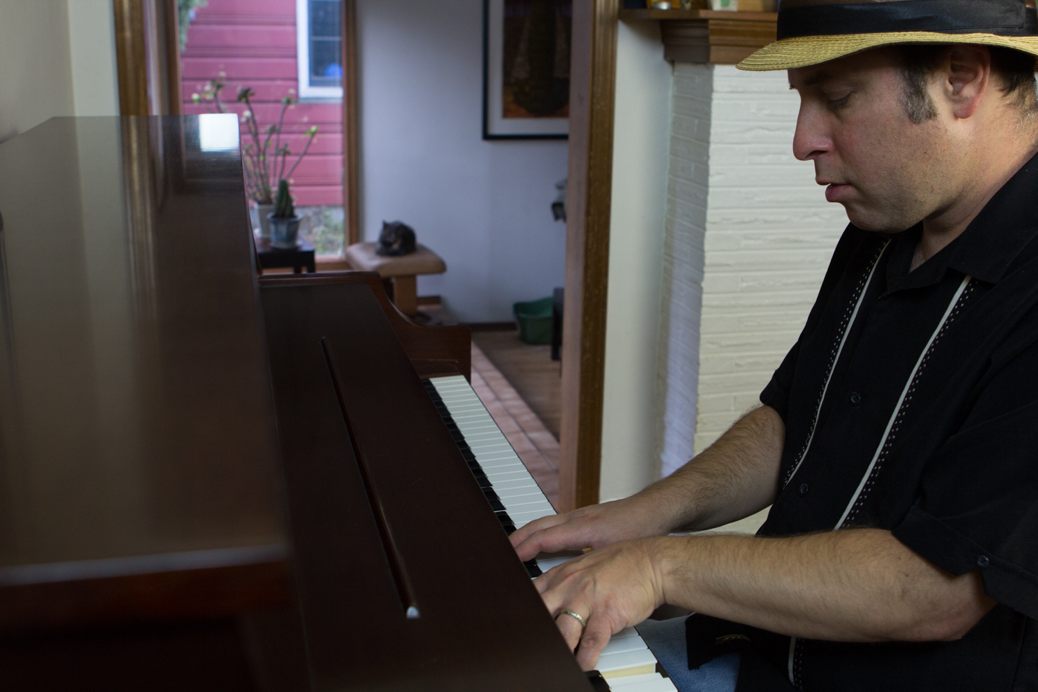 Piano Lessons – Joshua Gilbert Music